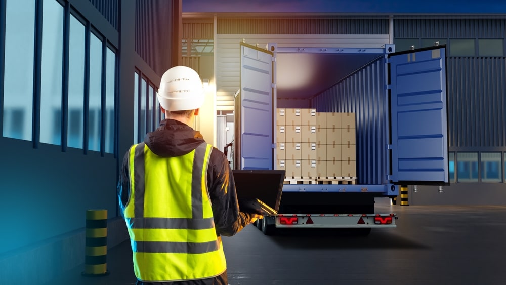The Pros and Cons of Warehouses Using Shipping Containers | Shield Storage